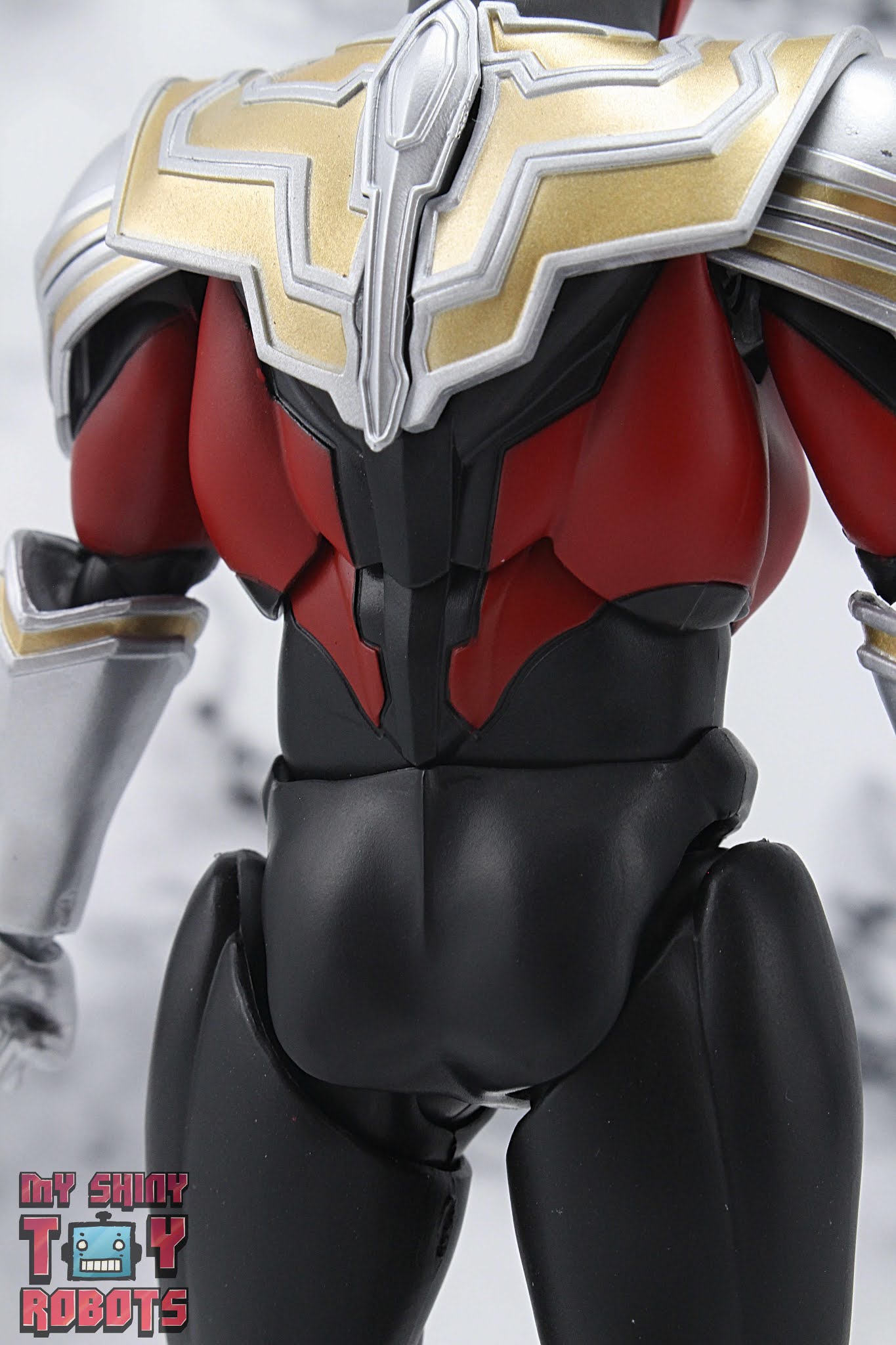 My Shiny Toy Robots: Toybox REVIEW: S.H. Figuarts Ultraman Titas