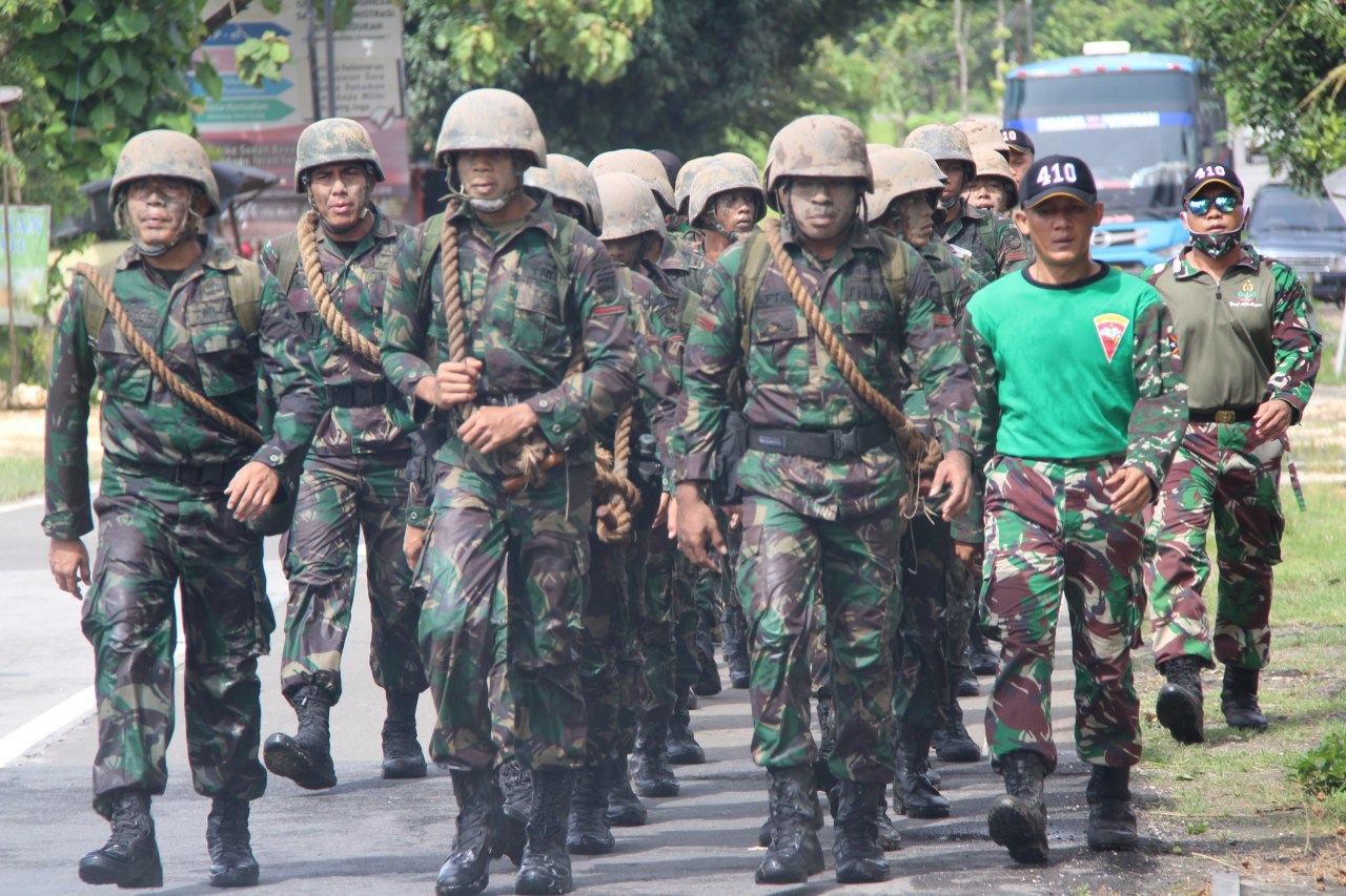 96 Prajurit Alugoro Laksanakan Tradisi
