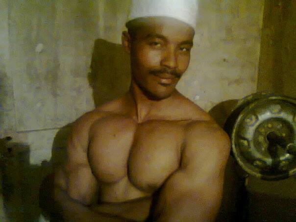world bodybuilders pictures: cute zambian bodybuilder Hanief Patrick ...