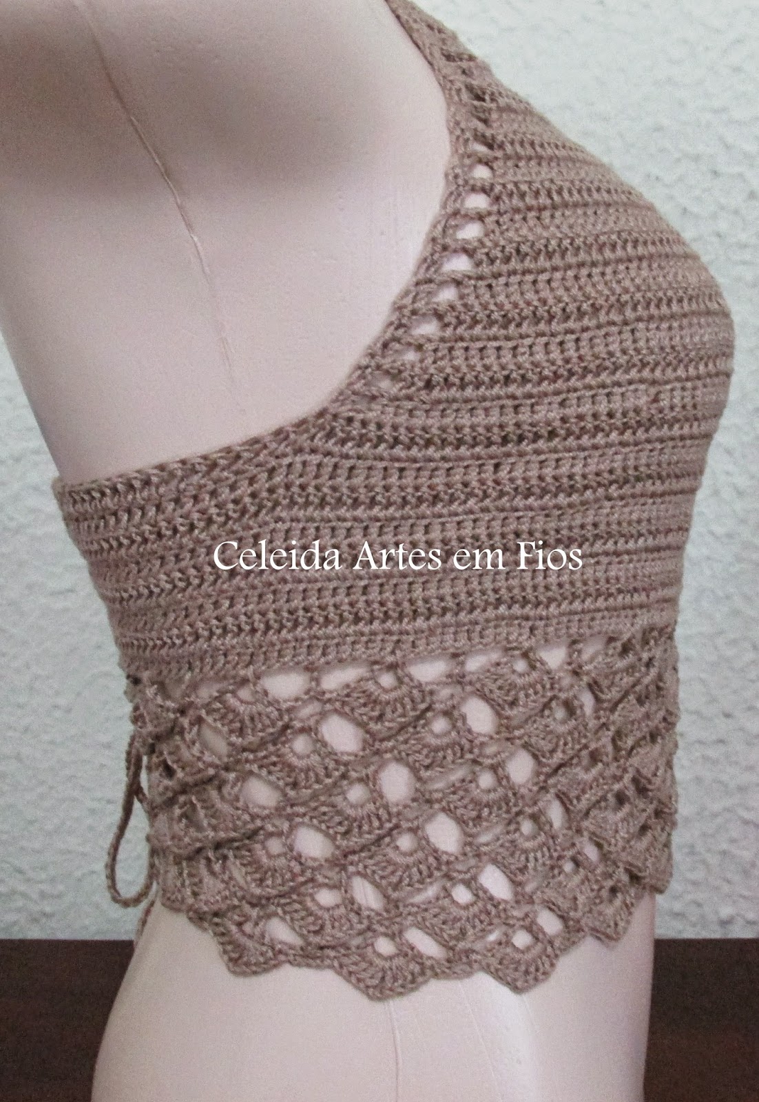 Celeida Ribeiro: Top cropped de crochê!