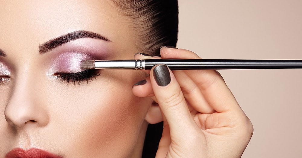 Makeup accessories, Face makeup products - Lp Makeup: Key Features for ...