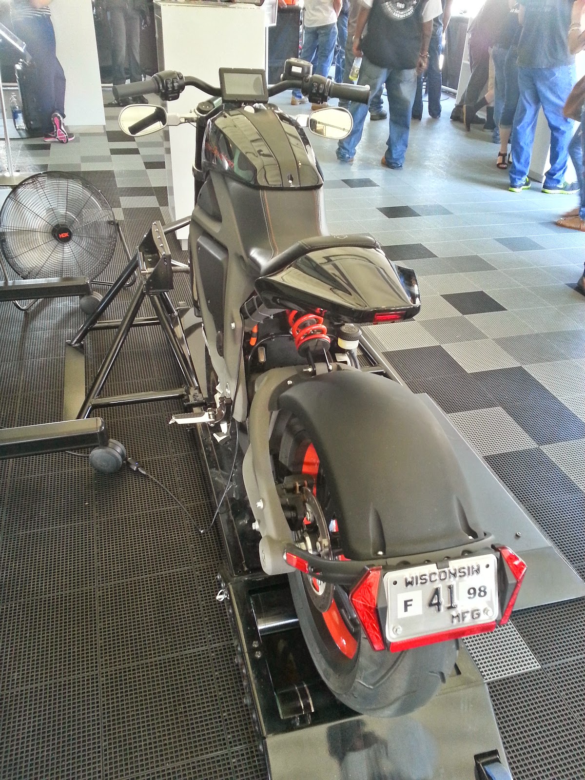 East-West Brothers Garage: Preview: Harley-Davidson Project LiveWire