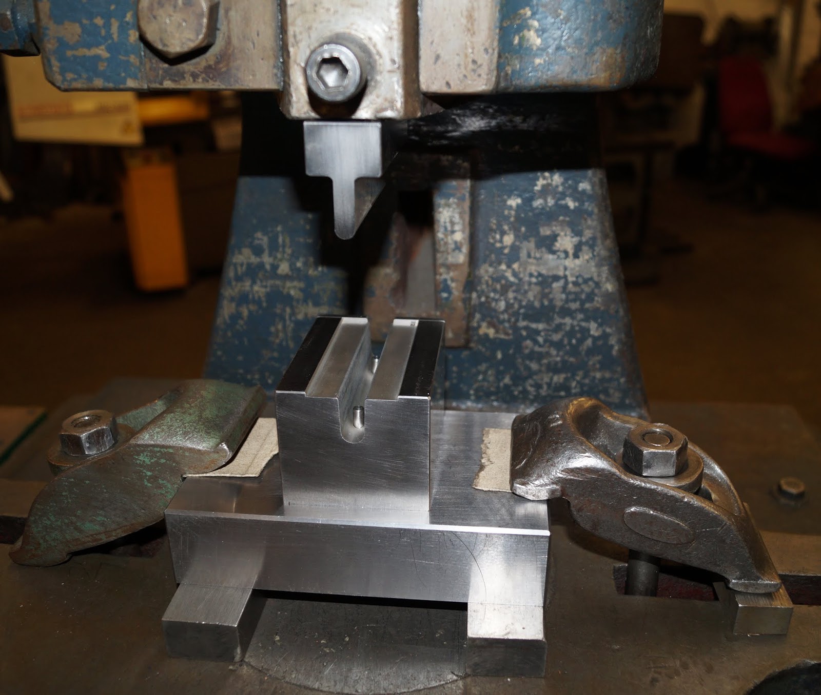 R & M Tools: Press Tool Makers