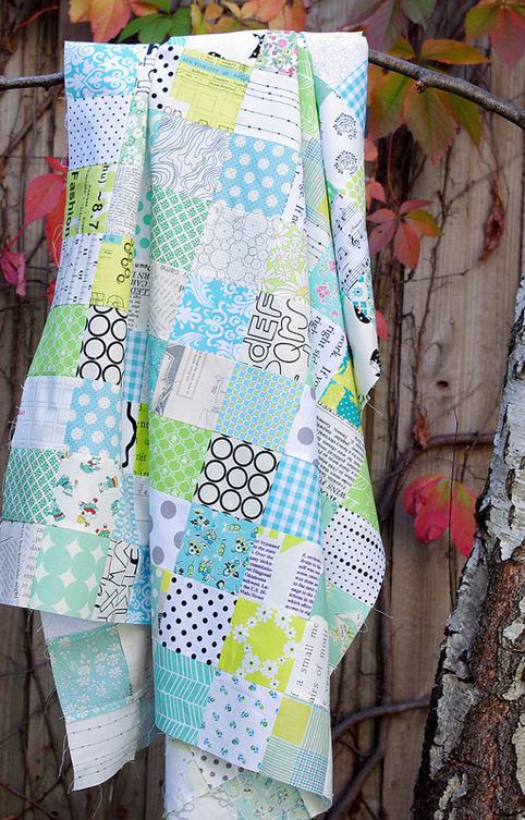 Red Pepper Quilts: A Minty Green Patchwork Quilt [work in progress]
