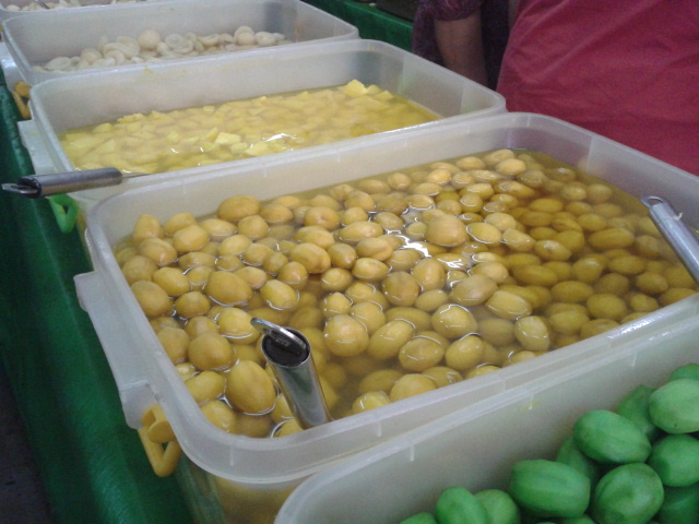 Johor Ke Terengganu.: Pulau Pinang 7: Jeruk Buah Pala Aishah