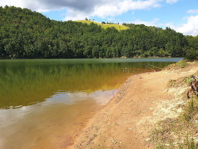 Itinerare turistice: Lacul Secu de langa Resita, locul perfect pentru ...
