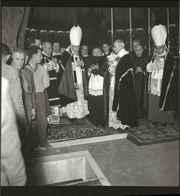 Traditional † Catholicism: The Holy Sacrifice of the Mass