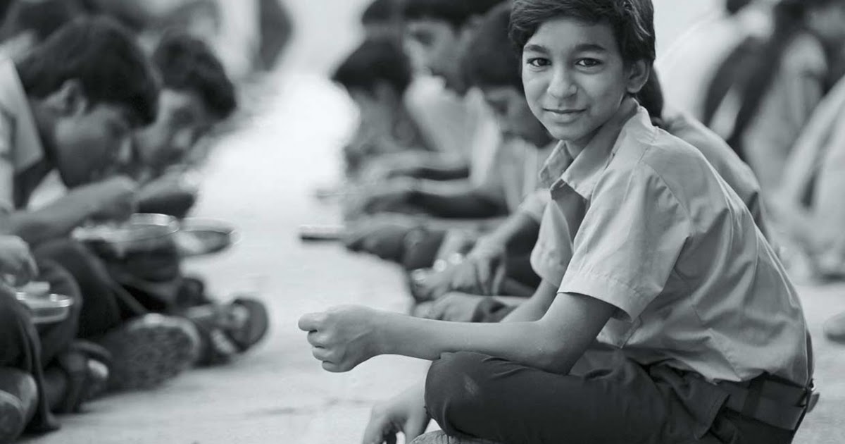Indian Children NGO Provides Food for Education in Govt. Schools ...