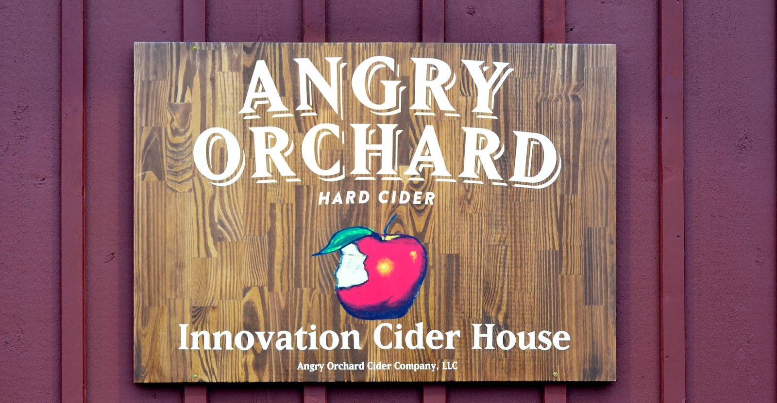 Burgers and Brews Food Reviews: Angry Orchard- Walden, NY