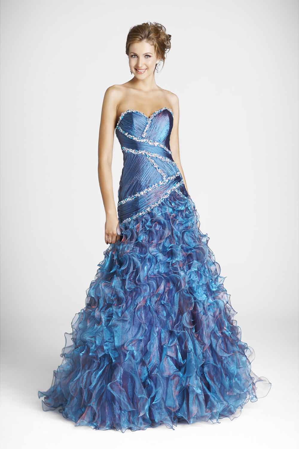 CUTE HAIRCUTS FOR MEDIUM HAIRS: BEAUTIFUL PROM DRESSES: IDEAS AND STYLES