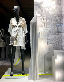 RetailStoreWindows.com: Diesel, London