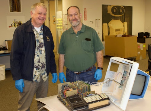 My Old Computers: The Commodore PET 2001 wooden prototype