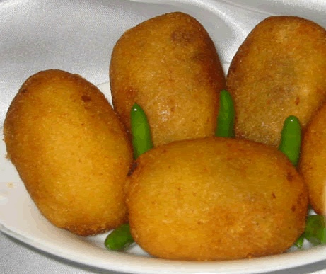 Catatan Mami: Combro Cemilan Sehat dari Singkong