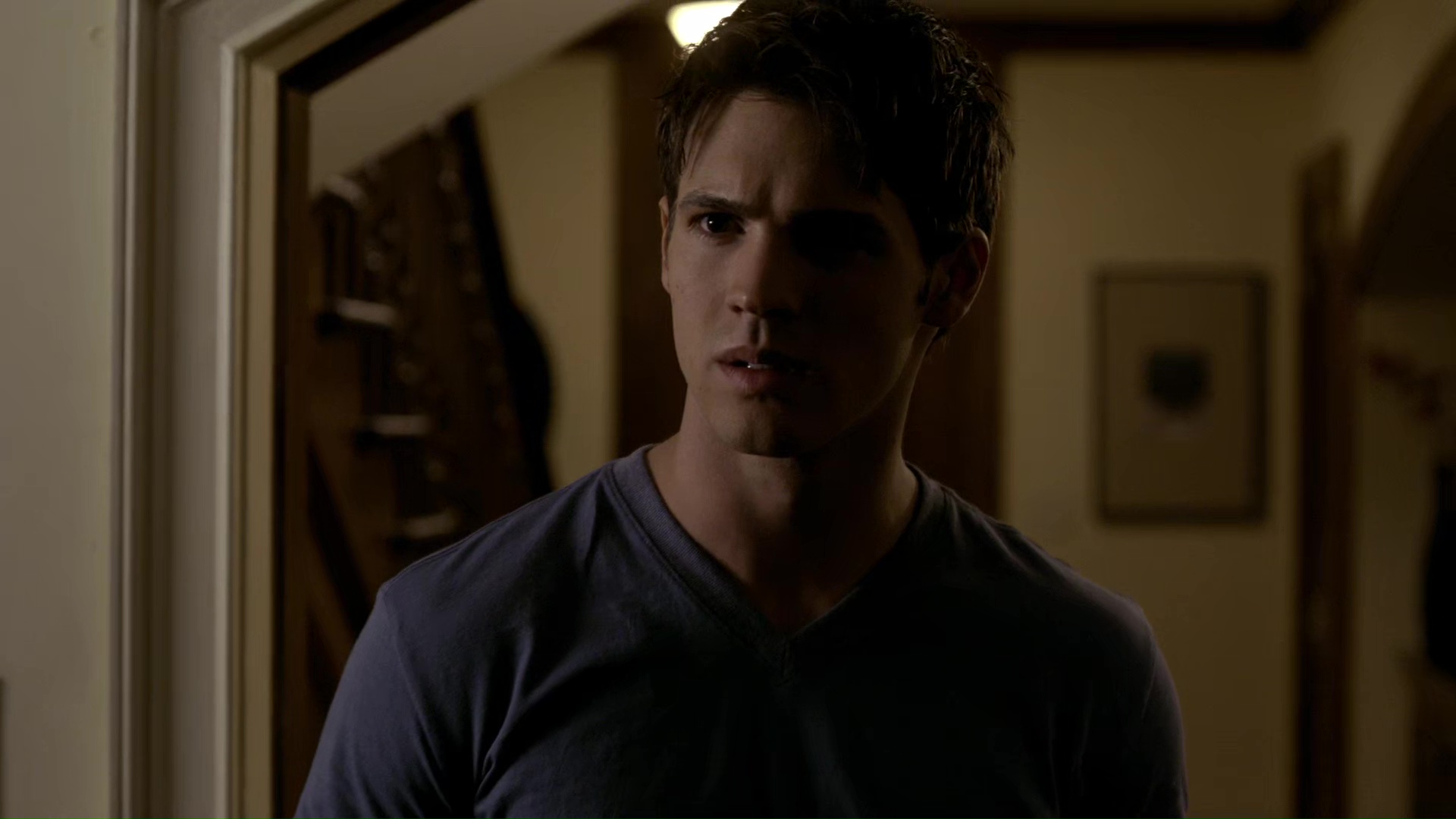 ausCAPS: Steven R. McQueen in The Vampire Diaries 2-22 "As I Lay Dying"