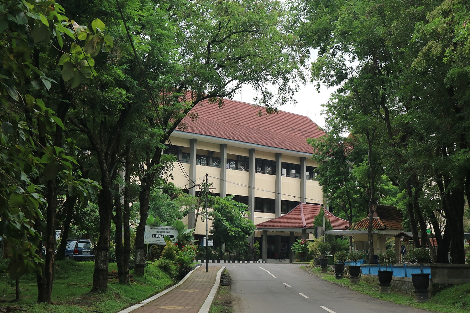 Kampus Arsitektur Terbaik di Indonesia dengan Akreditasi A - Arsitur Studio