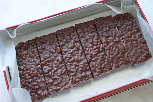 Playing with Flour: Chocolate mint crunch bars