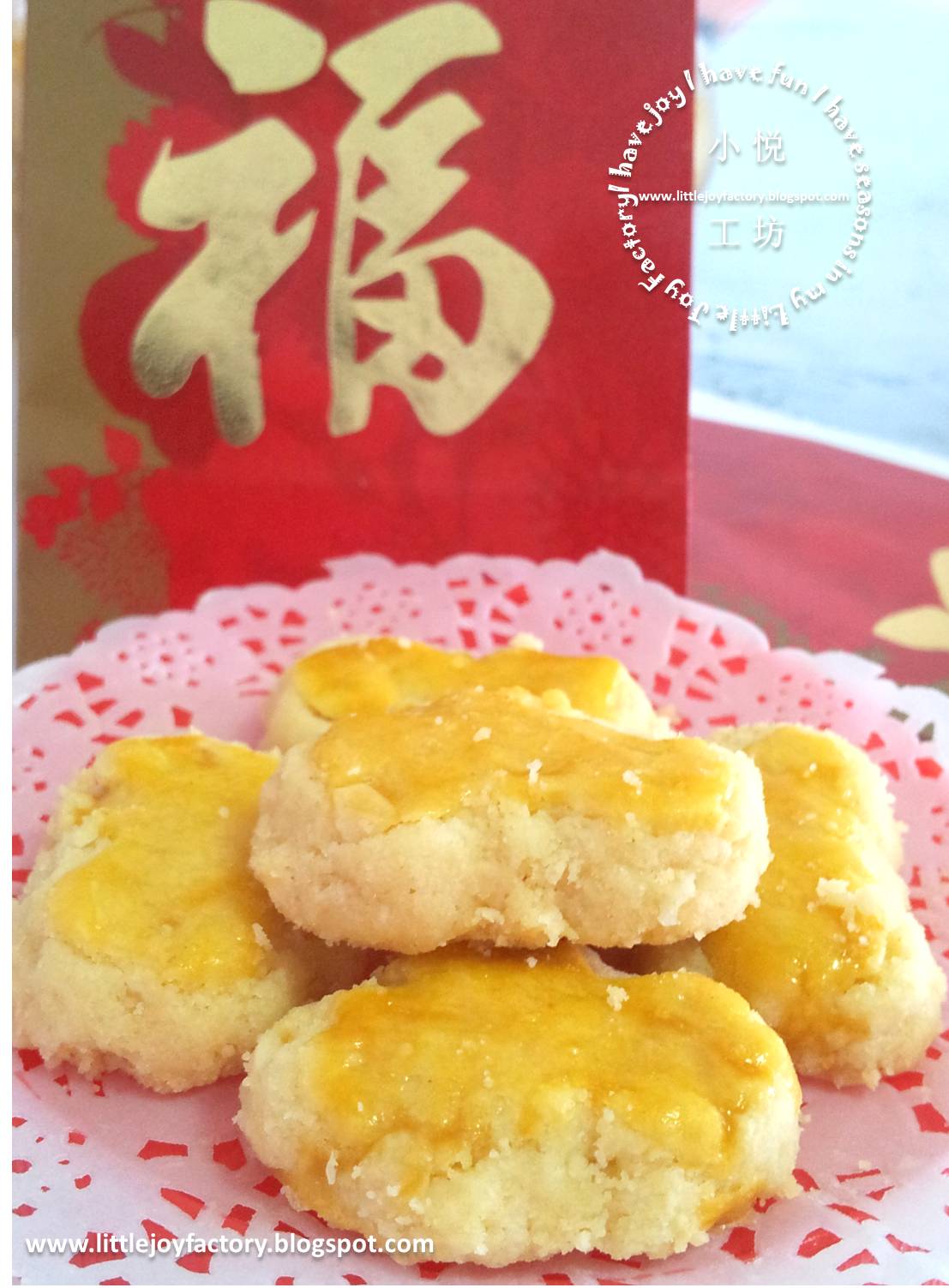 New Year Goodies Box: Almond Cookies & Peanut Cookies 新年礼盒：杏仁酥，花生酥
