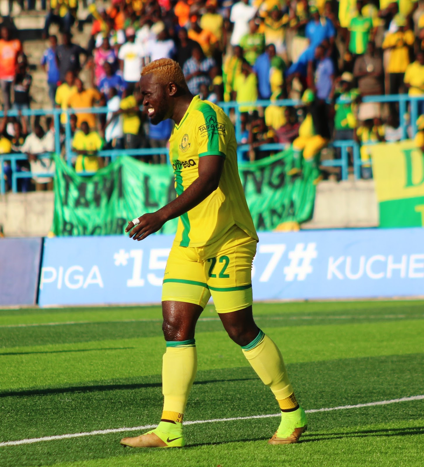 DAVID MOLINGA ATAJA HATMA YAKE NDANI YA YANGA | Soka La Bongo