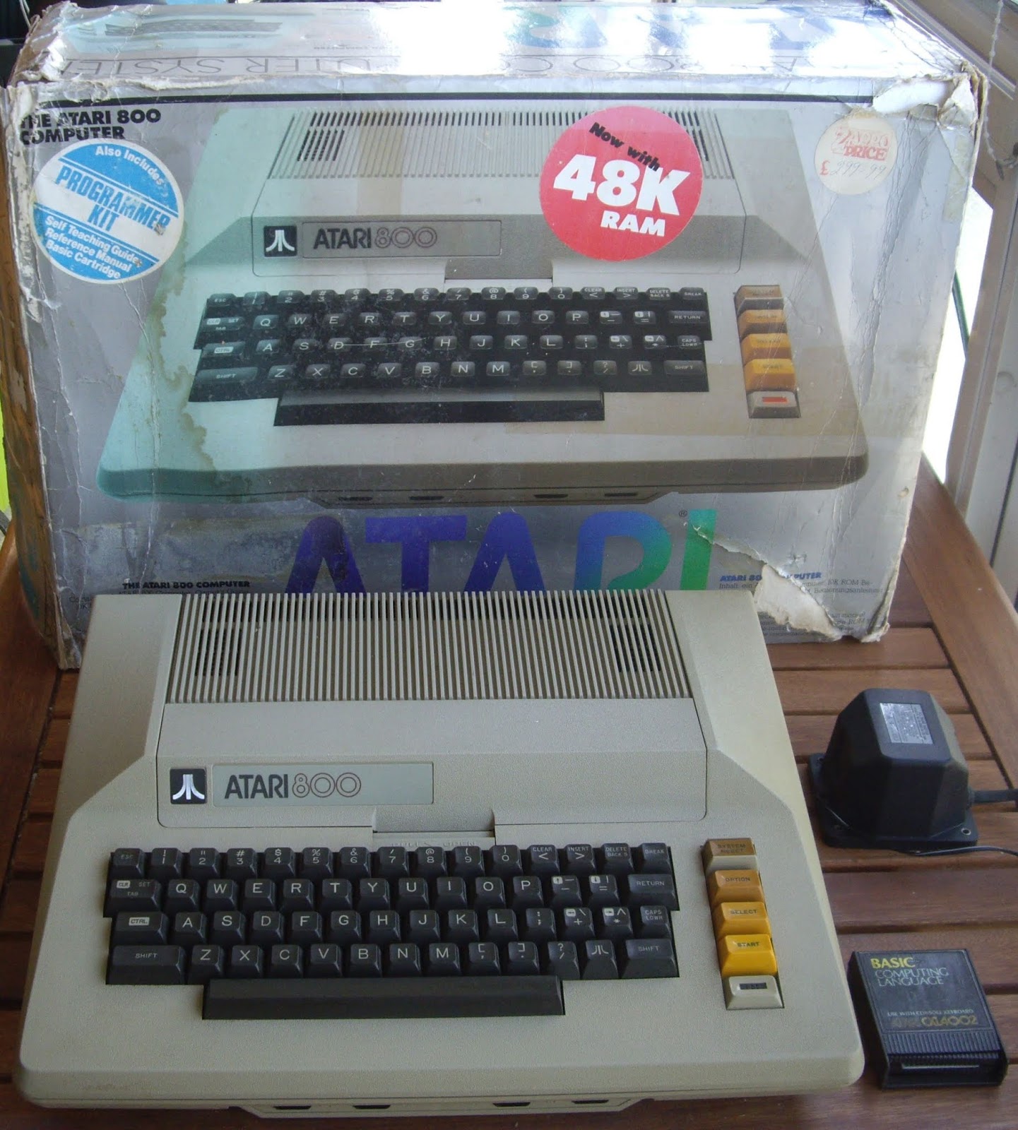 Retro Ordenadores Orty: Ordenadores Atari: Consola con teclado VCS 2600 ...