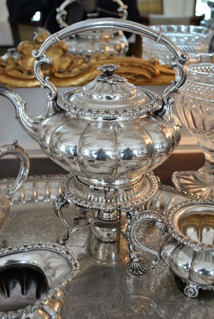 Eye For Design: Decorate And Entertain With Silver Tea Services