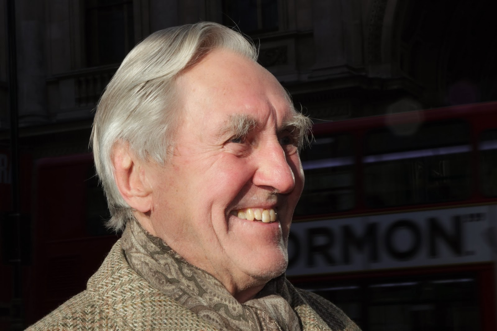 Fabiola Mann : 13 - EXPERIMENTING - PORTRAITURE - STUDIO - UNUSUAL SHOTS