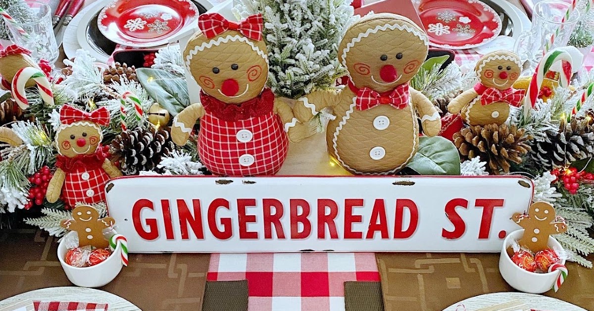 Dining Delight: Gingerbread Themed Christmas Tablescape