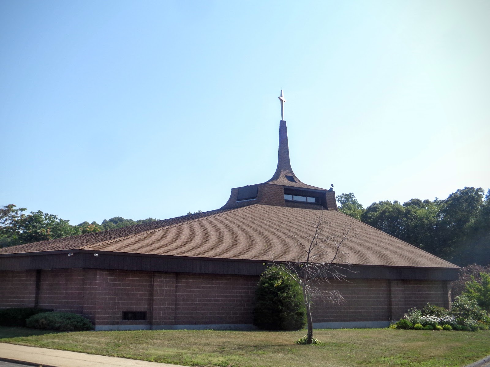 Church and States: A dozen Connecticut churches inside and out