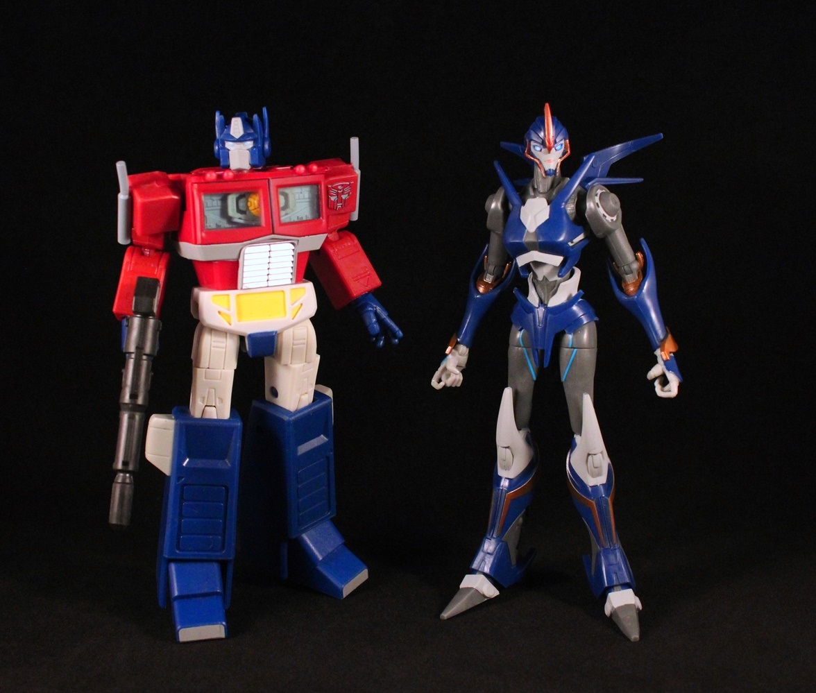 She's Fantastic: Transformer R.E.D. - PRIME ARCEE!