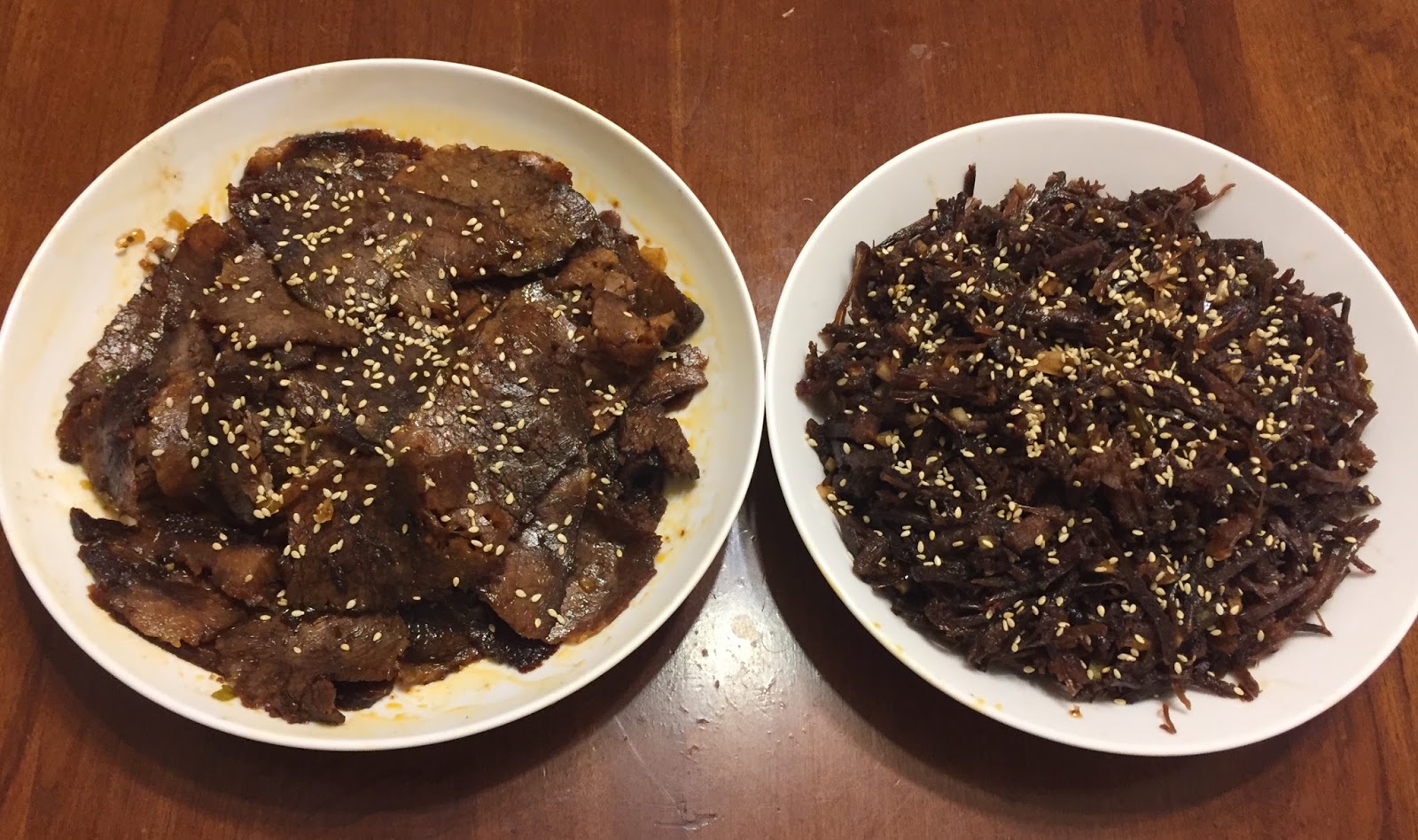 媽媽的拿手菜 Papa's Favorite Recipes: Lamplight Beef (燈影牛肉)