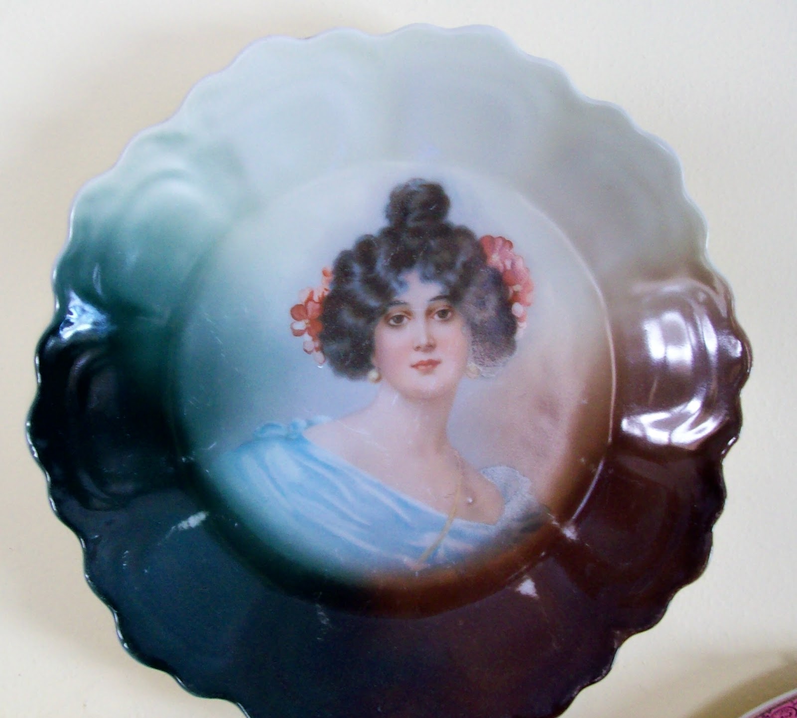 Pretty Lady Portrait Plates - Organized Clutter