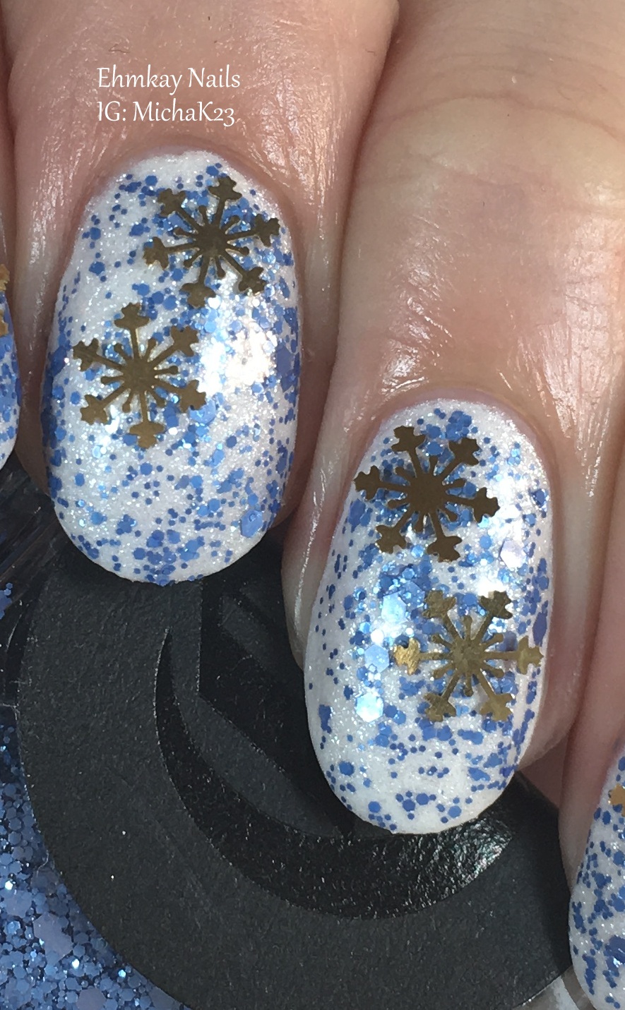 ehmkay nails: Blizzard Nail Art: Zoya Aspen with Cirque Colors Ophelia ...