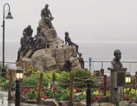 Life Is Better On Vacation: Cannery Row Monument