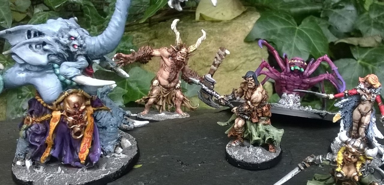 SHADOWKINGS: Massive Darkness, Pulp Space and Blood Queen