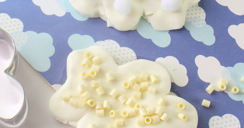 Cloud Dough Recipe and Sensory Cloud Activity - Messy Little Monster