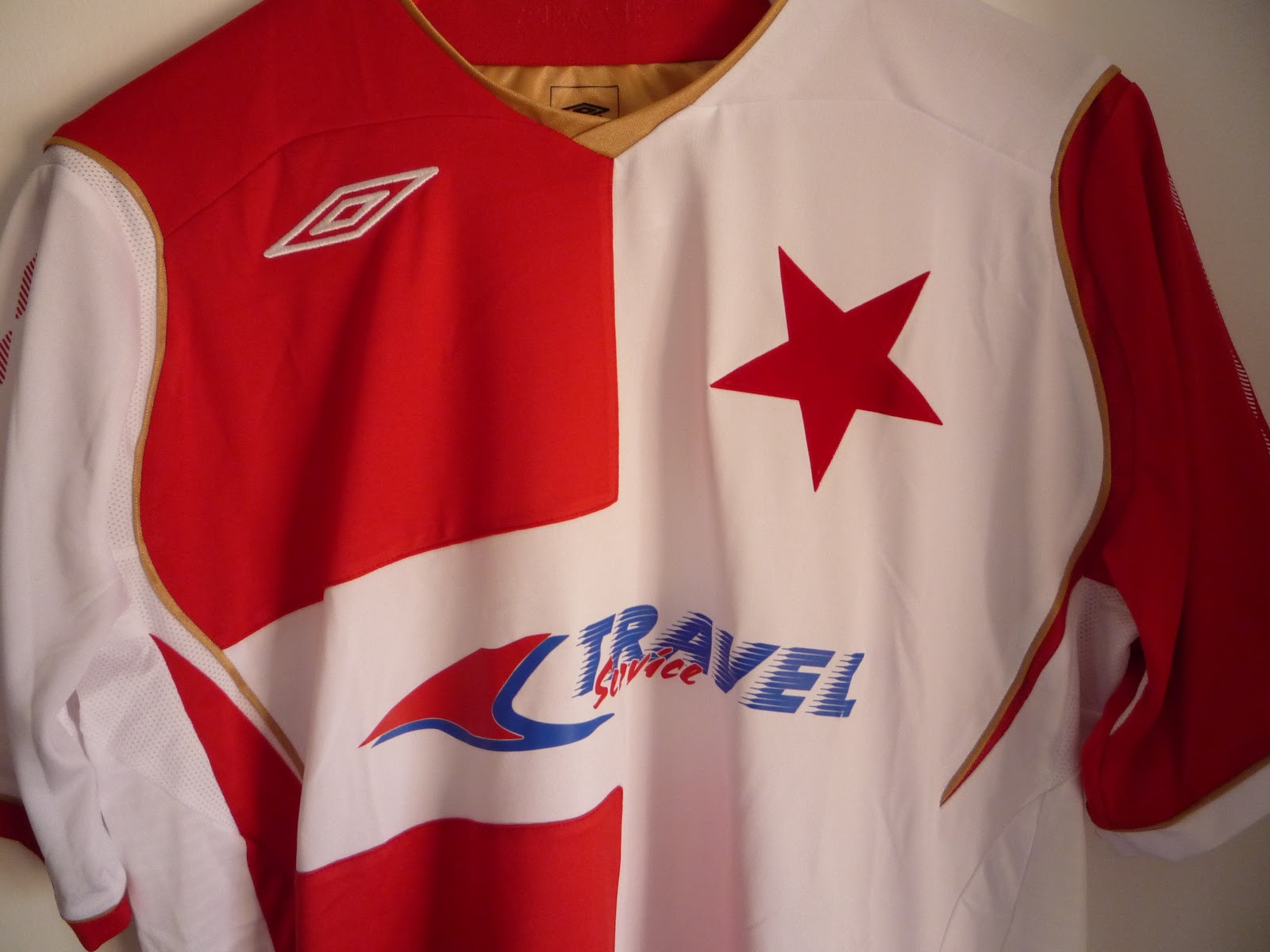 Football Uniforms | A football shirt collection: #6 Slavia Praha (Home ...