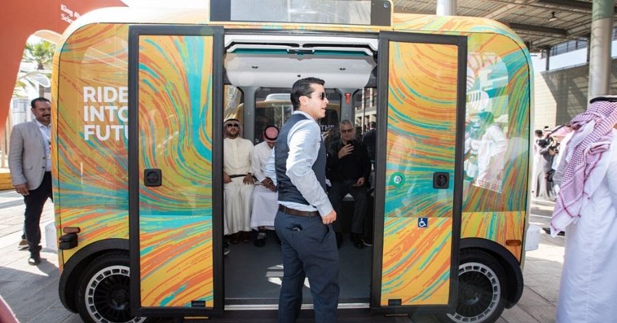 SAUDI IQAMA HELPER: Driver LessBuses in Saudi The Test run was done.
