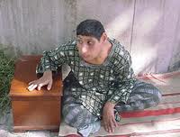 Dig Deeper: 'Rat People' of Pakistan