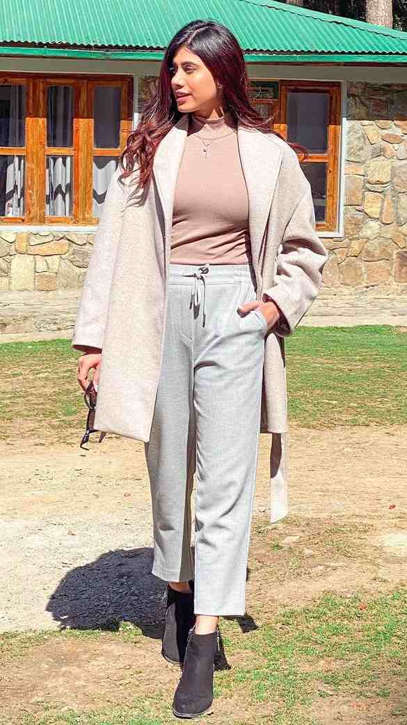 Malvika Sitlani Wiki, Biography, Age, Husband, Facts and More