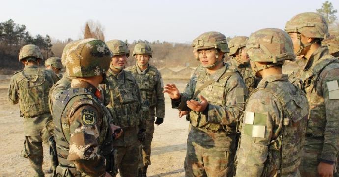 China Defense Blog: PLA's new BDU, a first look