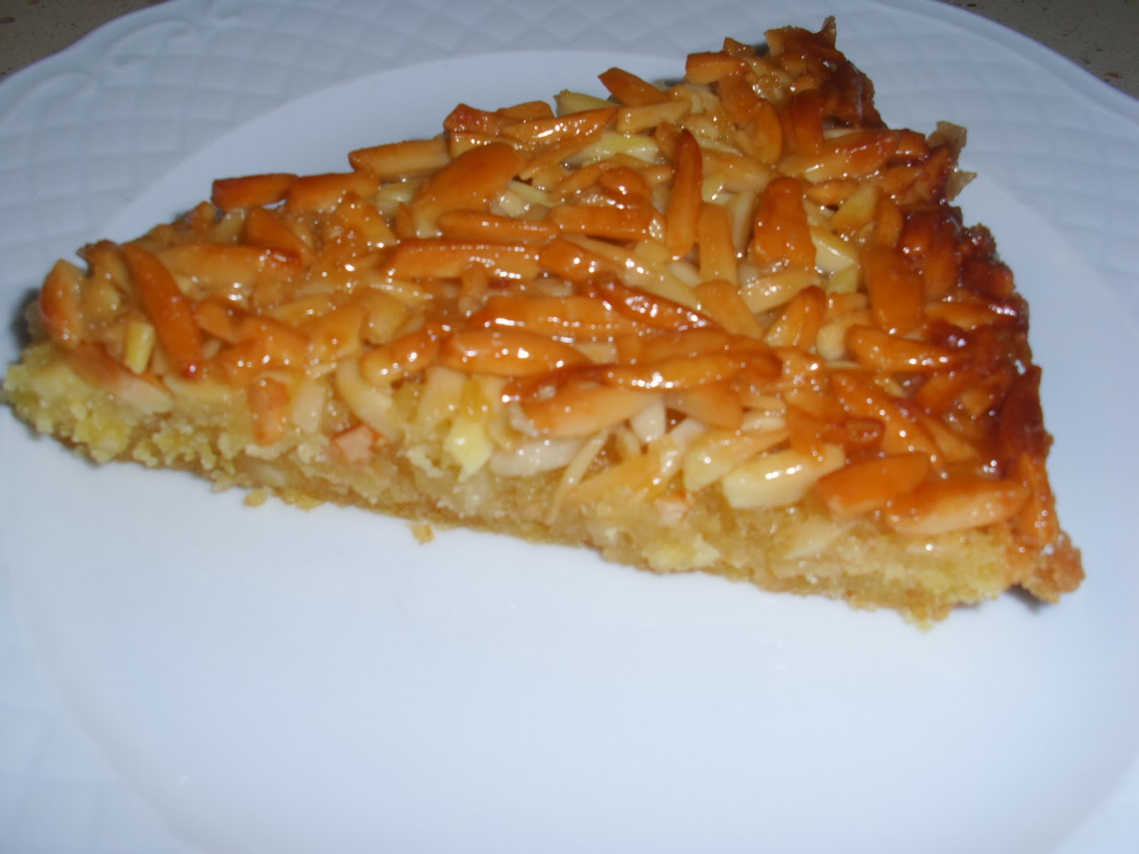 As Receitas da Tia Gui: TARTE DE AMÊNDOA