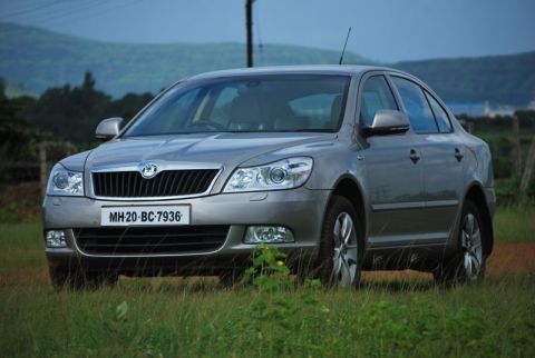 Smart TV: Skoda Laura RS Features, Specs and availability
