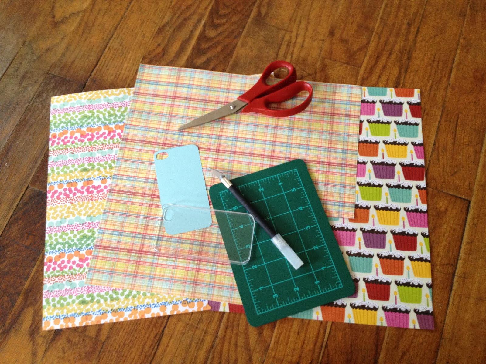 Miss Mel + Miss Heather: DIY: Scrapbook Paper iPhone Case
