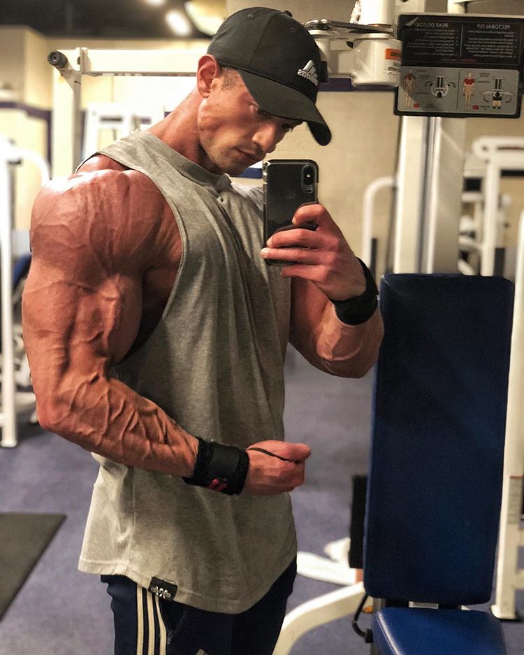 Muscle, Muscle, Muscle: Charlie London 3