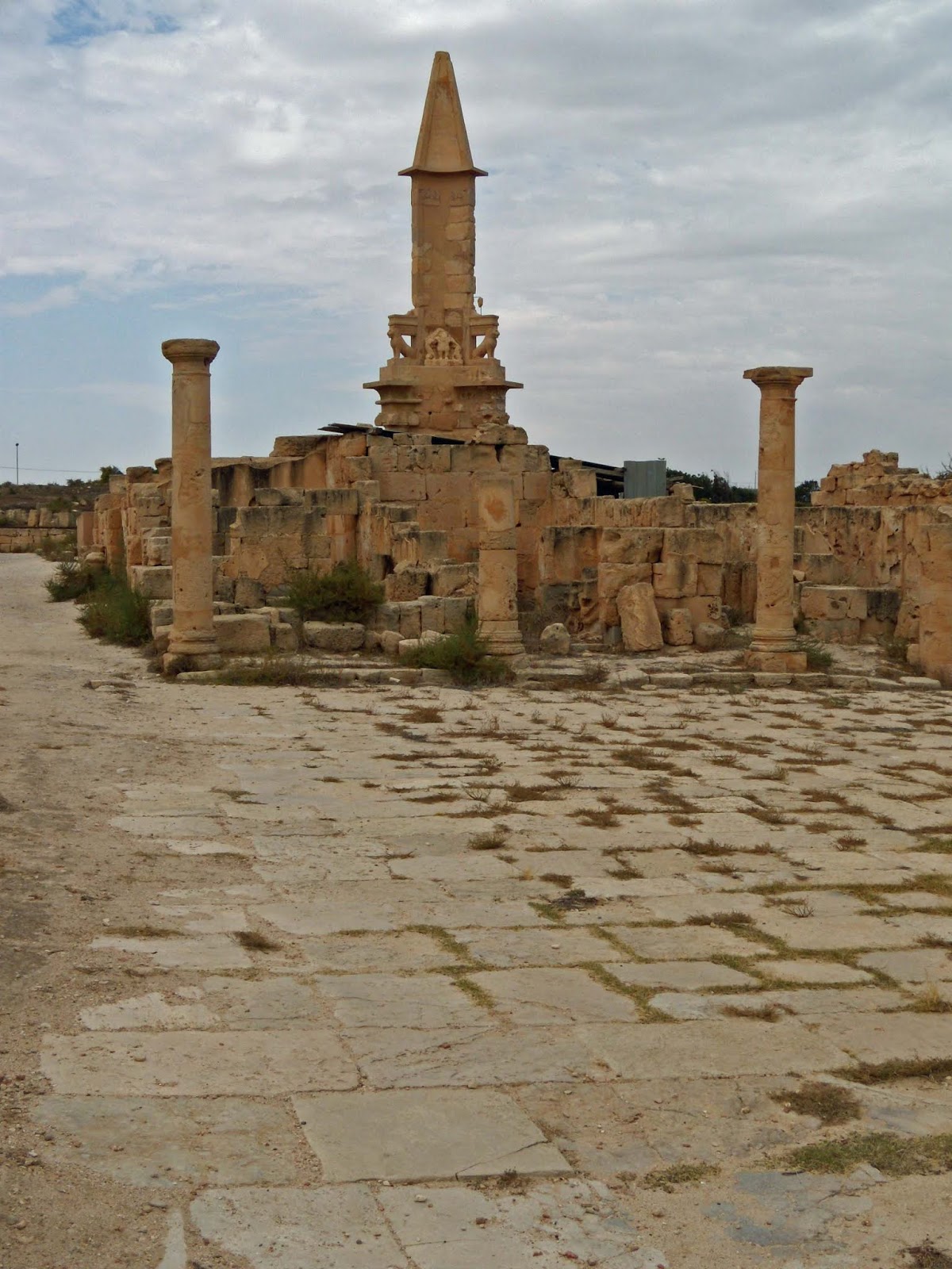 Megas Alexandros: About Sabratha (Libya)