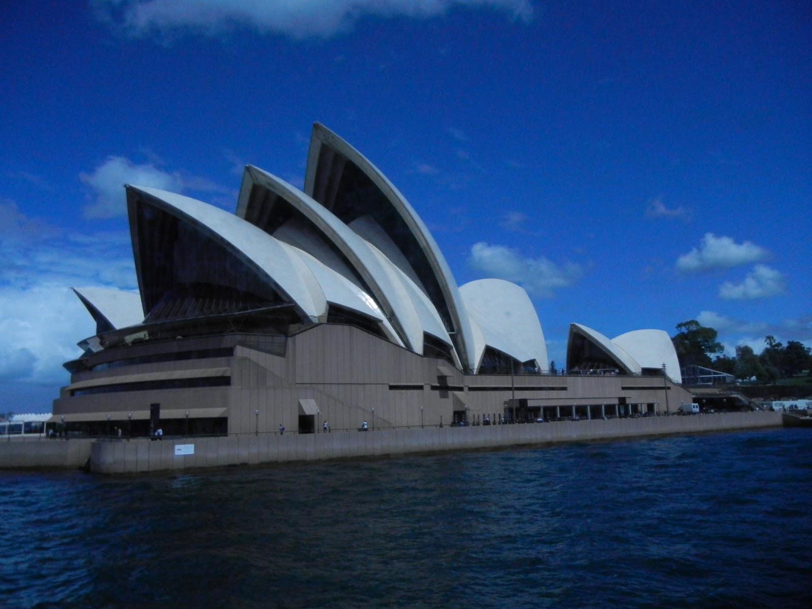 Barefoot in Perth: Sydney Opera House: Different Angles, Different Light