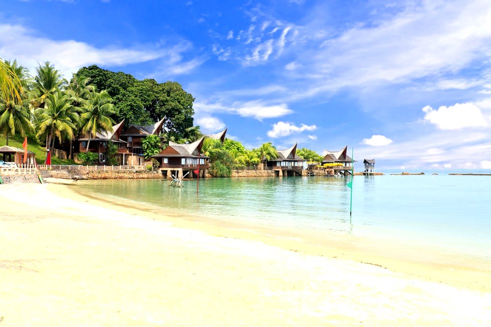 15 Tempat Wisata Di Kepulauan Riau Yang Menarik