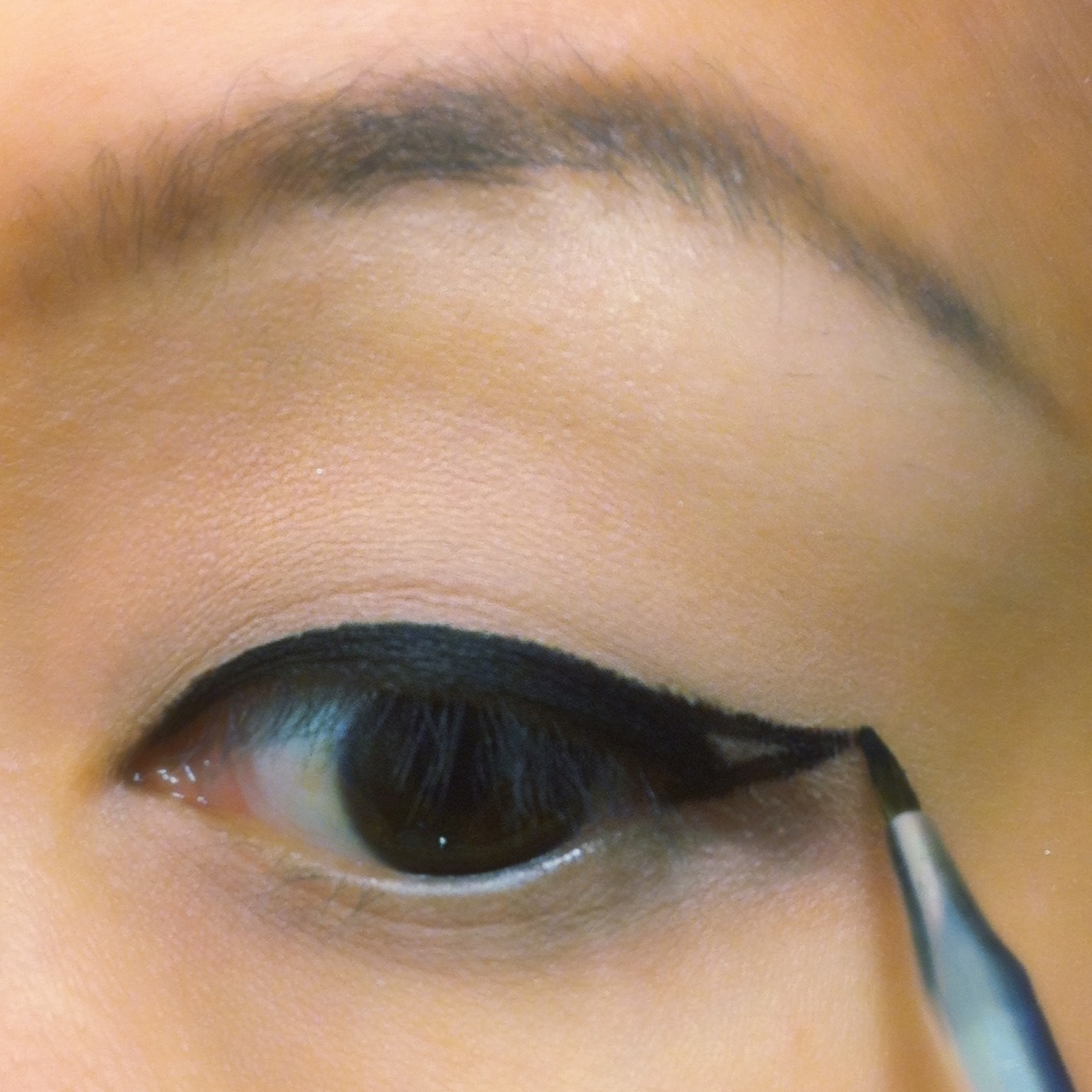 Style By Cat: Winged Liner Technique