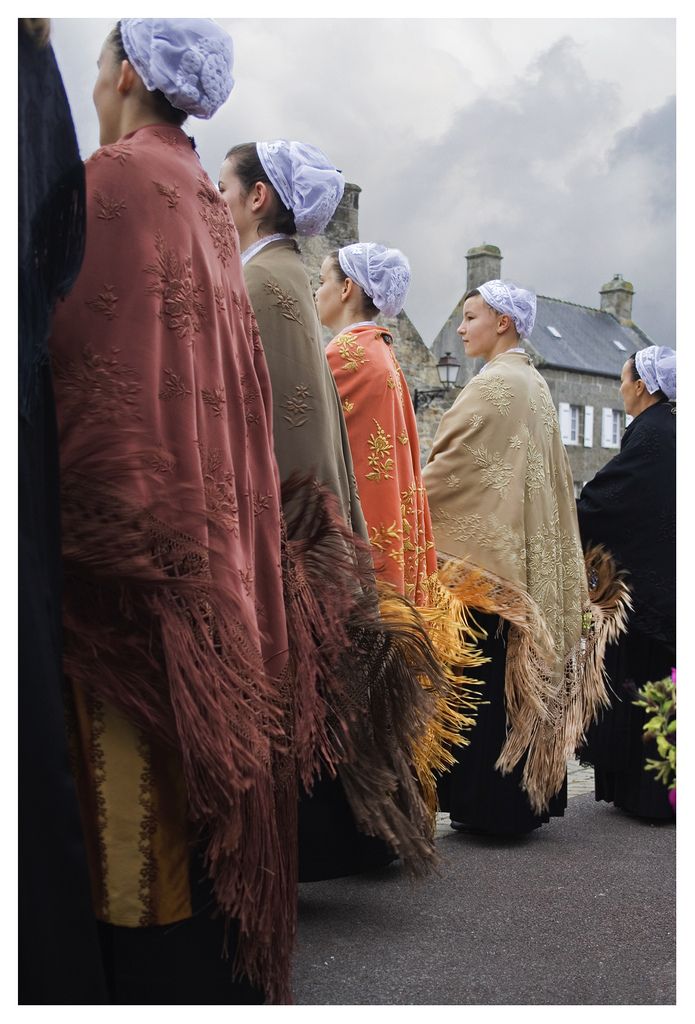FolkCostume&Embroidery: A Closer Overview of Breton Costumes, part 1 ...