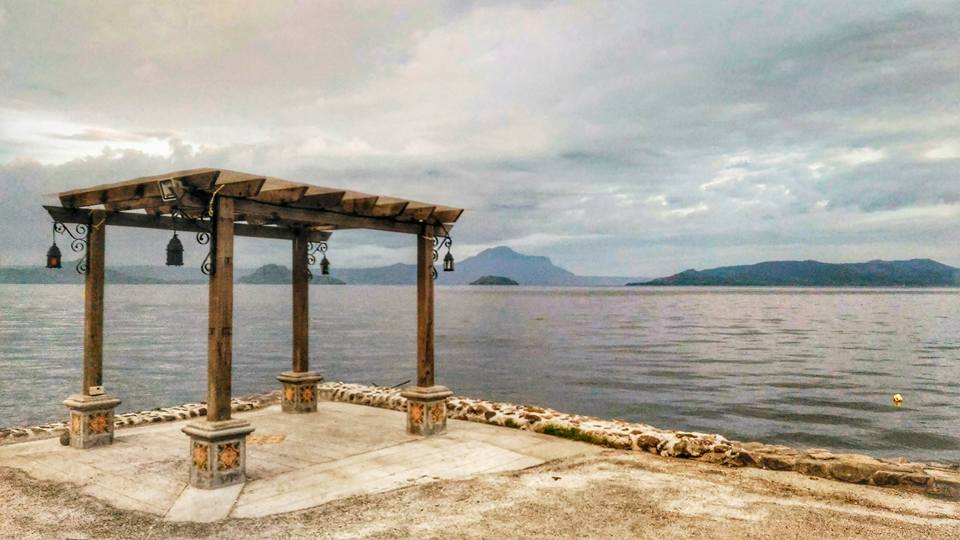 Club Balai Isabel | A Resort Near Taal Lake and Volcano - The Pinoy ...