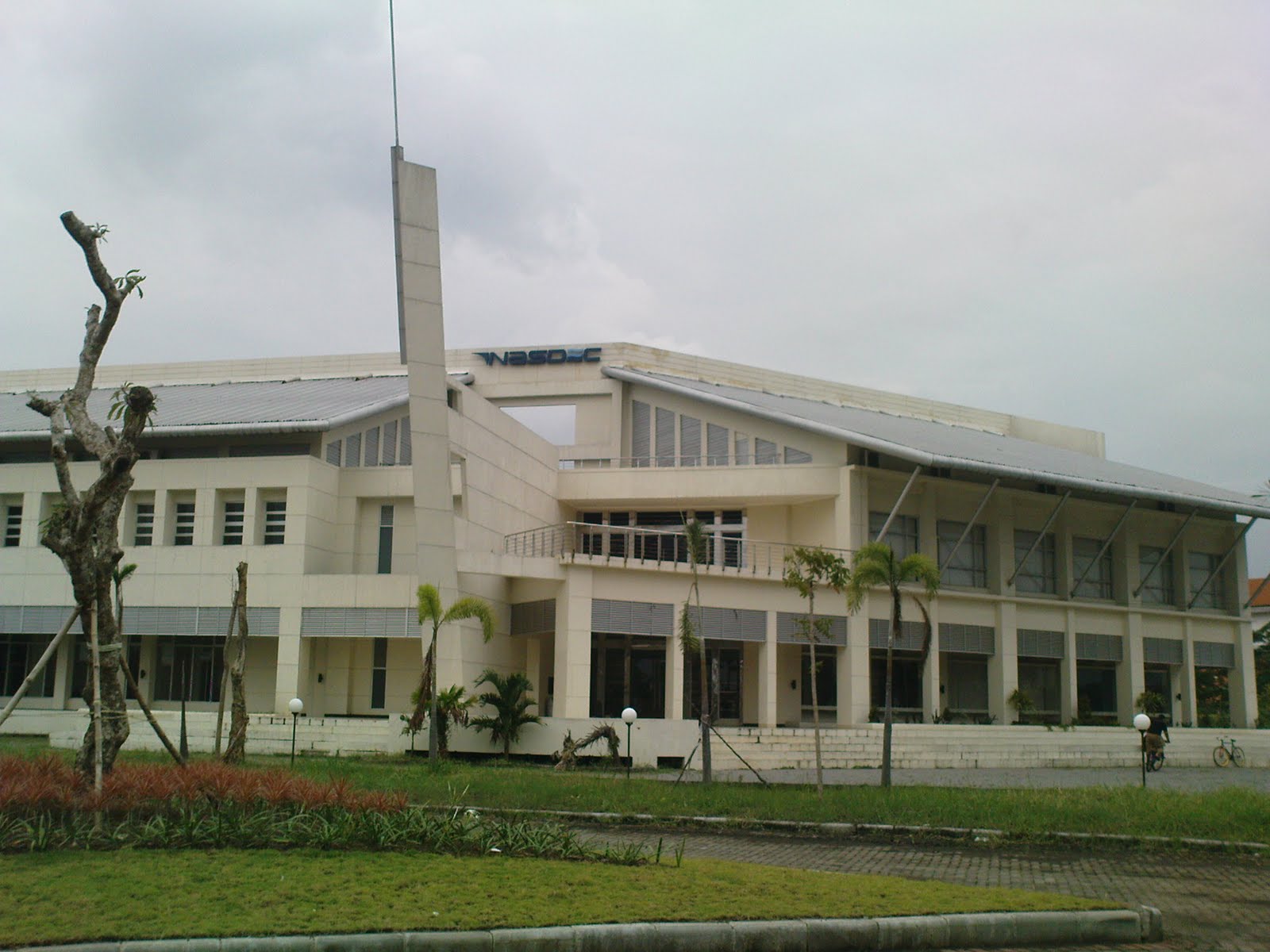 Coretannya BRILIANTA: Sekilas Tentang Kampus ITS Surabaya (Institut ...